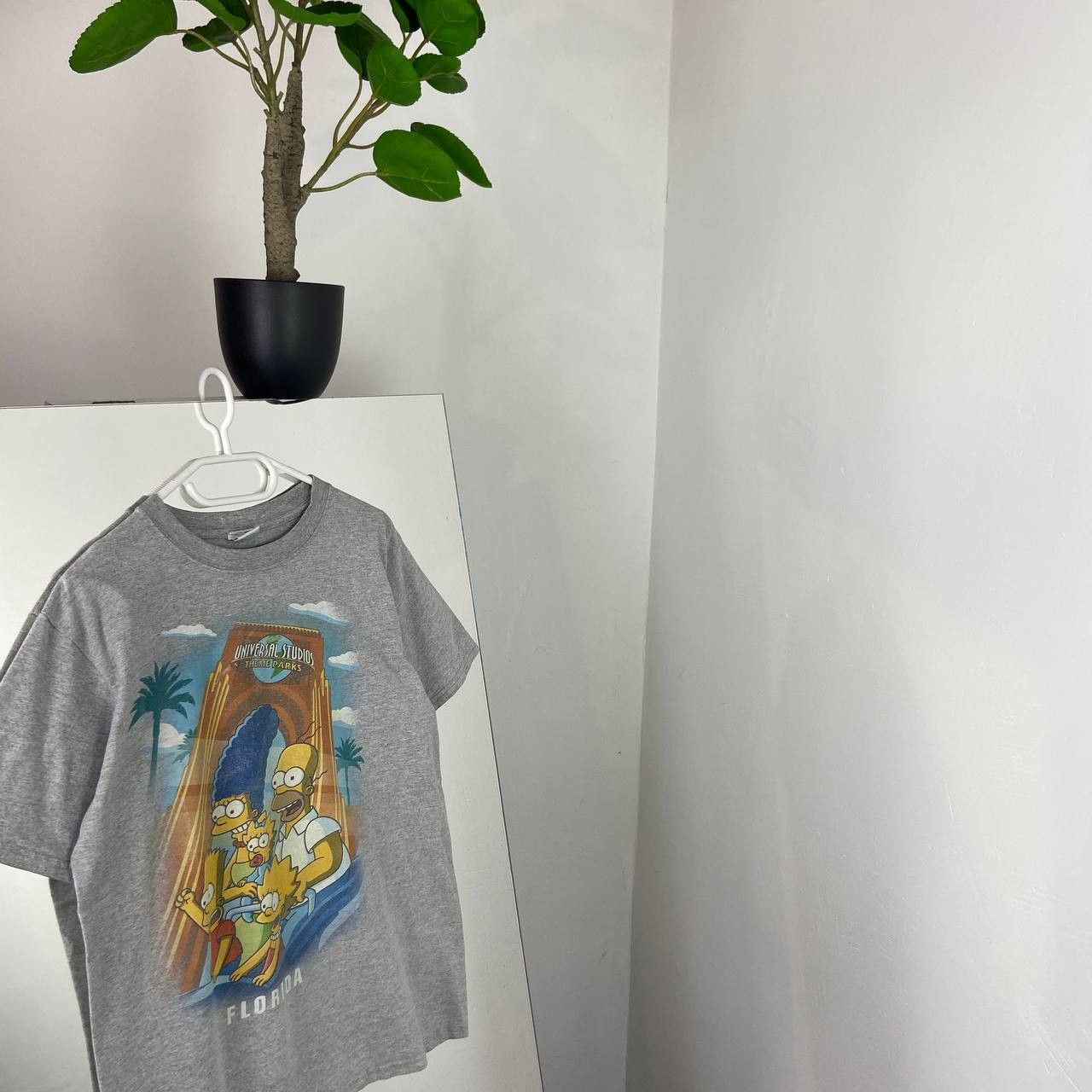 Movie × The Simpsons × Universal Studios The Simpsons Vintage Universal ...