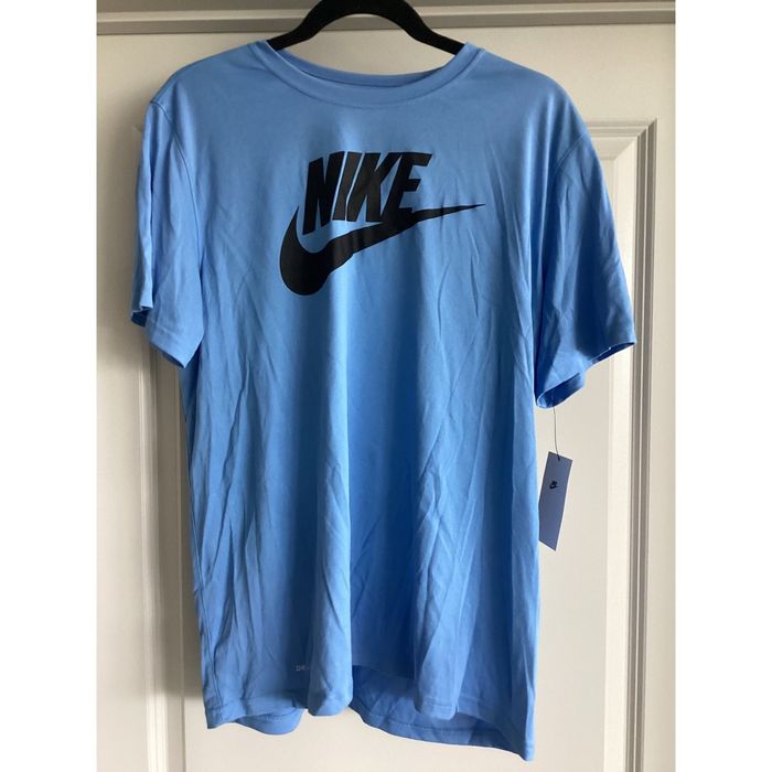 Nike Nike T-Shirt Legend Icon Futura Size: Large Color: Valor Blu | Grailed