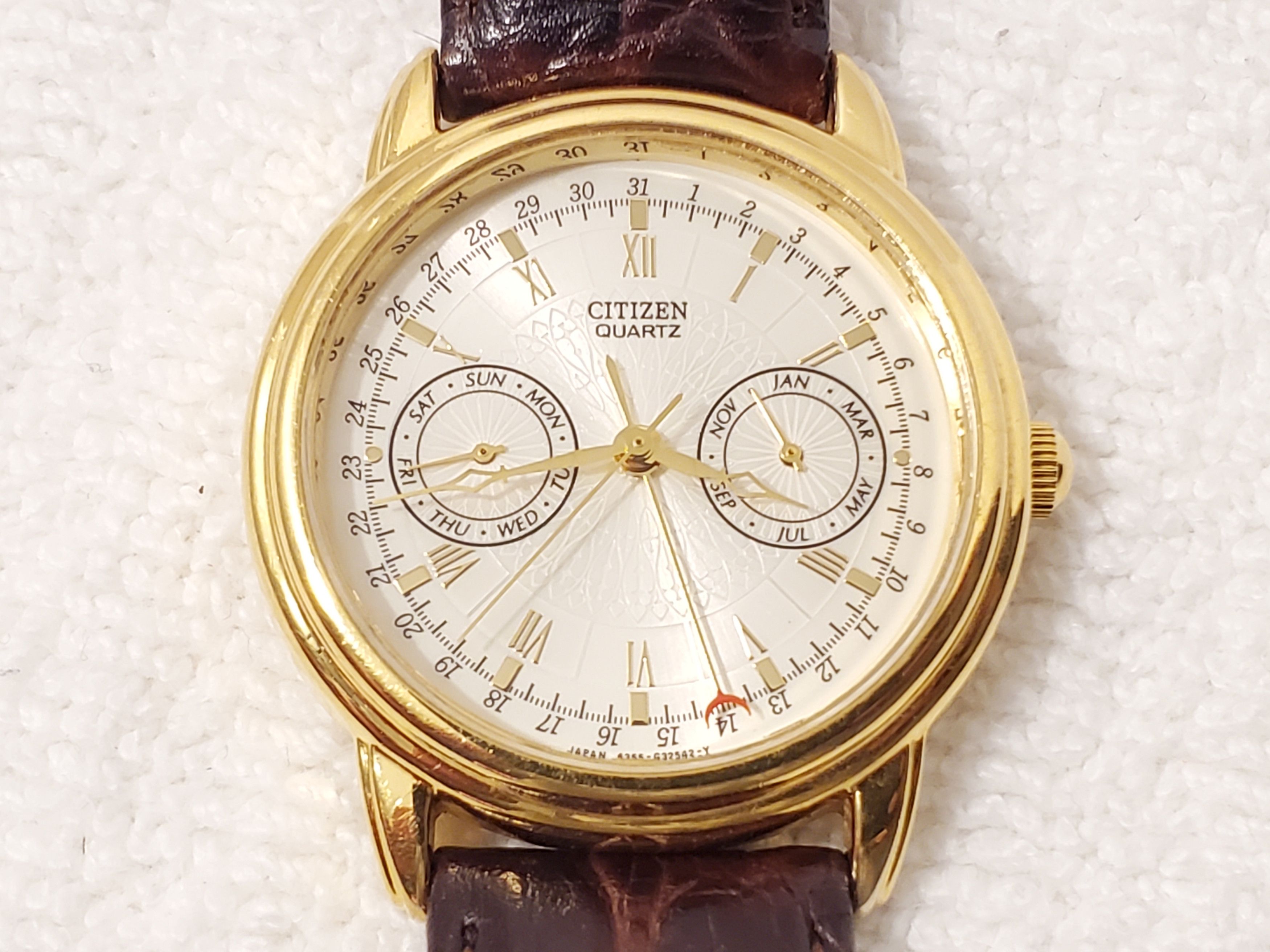 Citizen Vintage Citizen Men Day Date Month Watch Leather Silver Dial ...