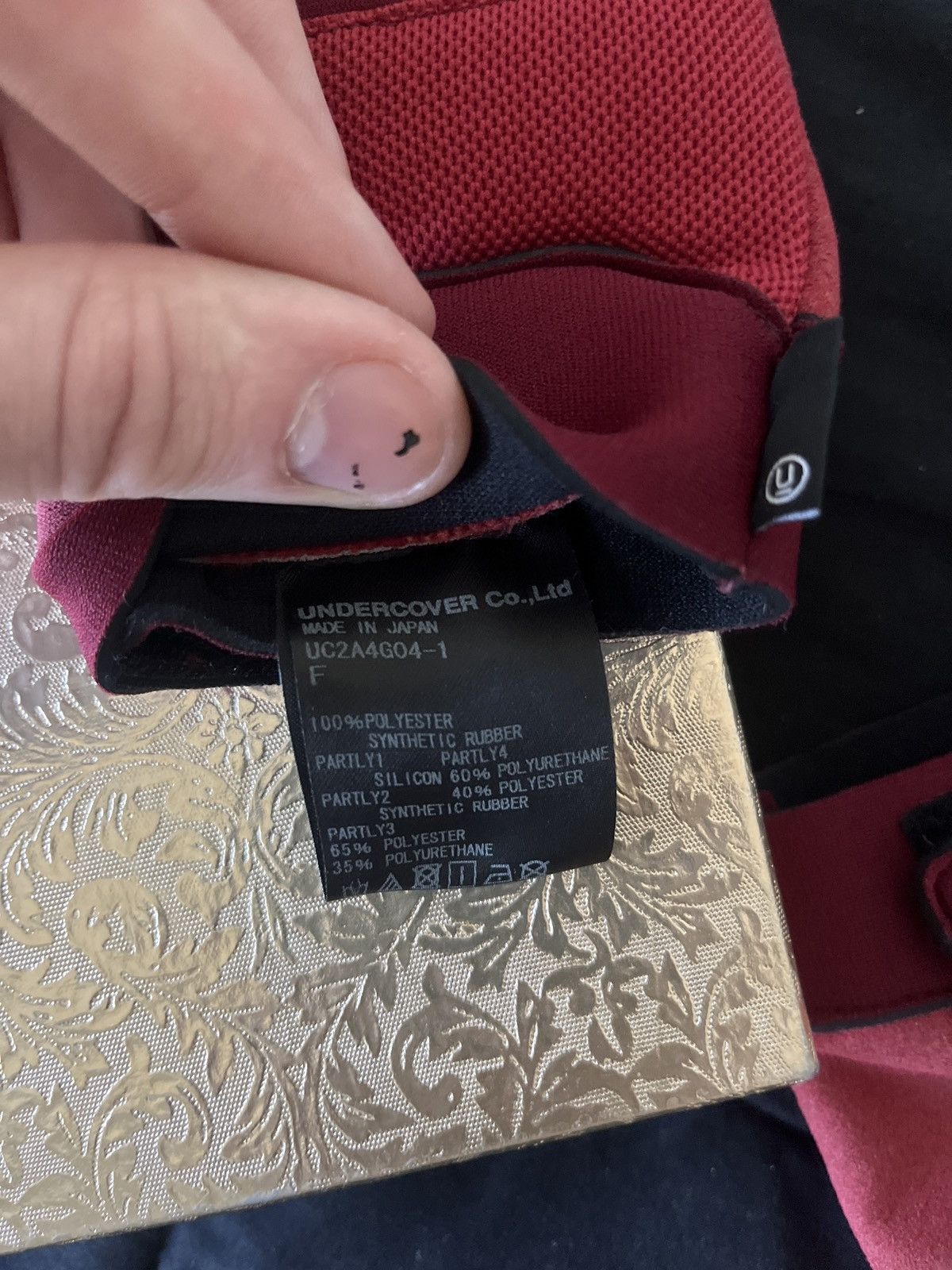 Undercover Undercover Evangelion Creep Very Asuka Gloves | Grailed