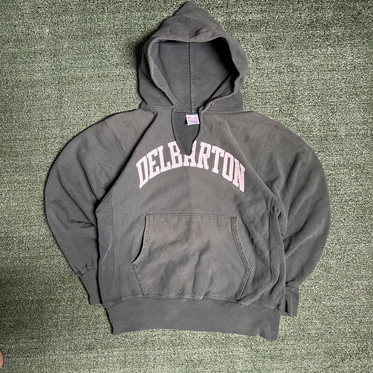 Champion × Vintage Vintage 90’s Delbarton champion reverse weave hoodie ...