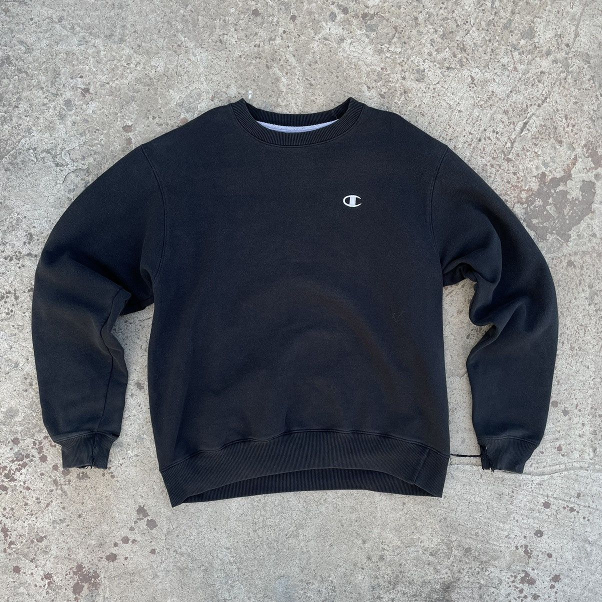 Vintage Vintage Champion Sweatshirt Basic Fit 90s Y2K Small Log 90s ...