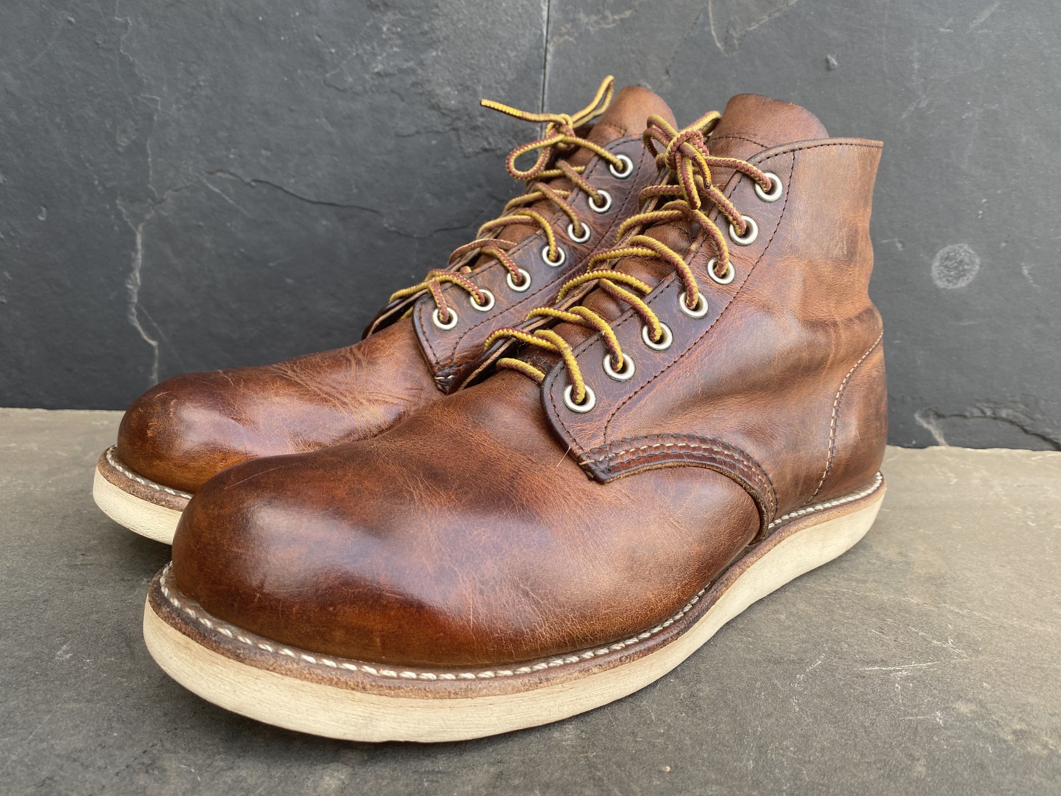 Red Wing Red wing Work 9111 Classic Round toe Copper Rough Tough | Grailed