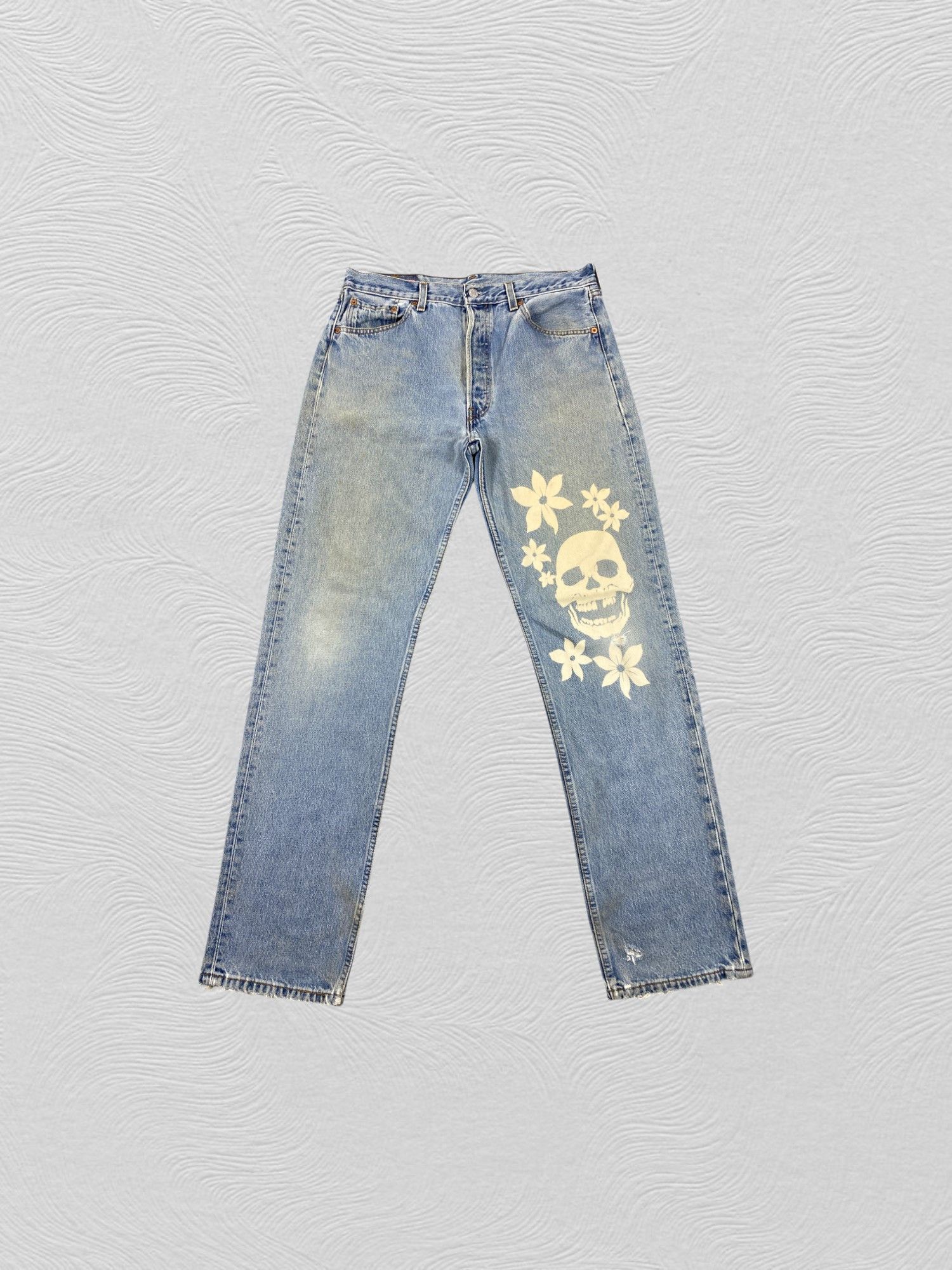 Levi's Skull Vintage Levi's 501 Jeans 32x33 Denim- JN3637 | Grailed