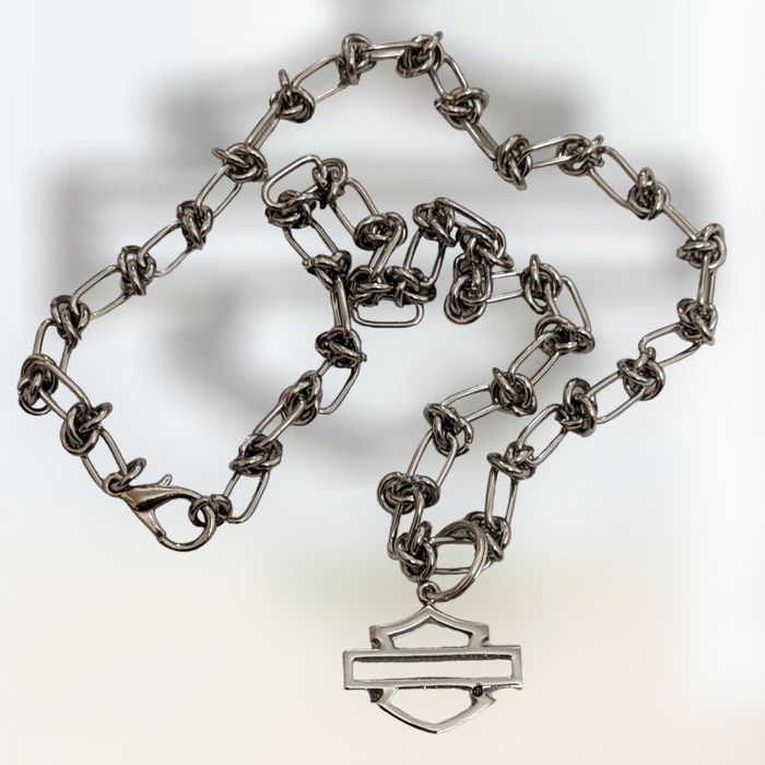 Harley Davidson Harley Davidson Bar & Shield Charm Necklace on Knot ...