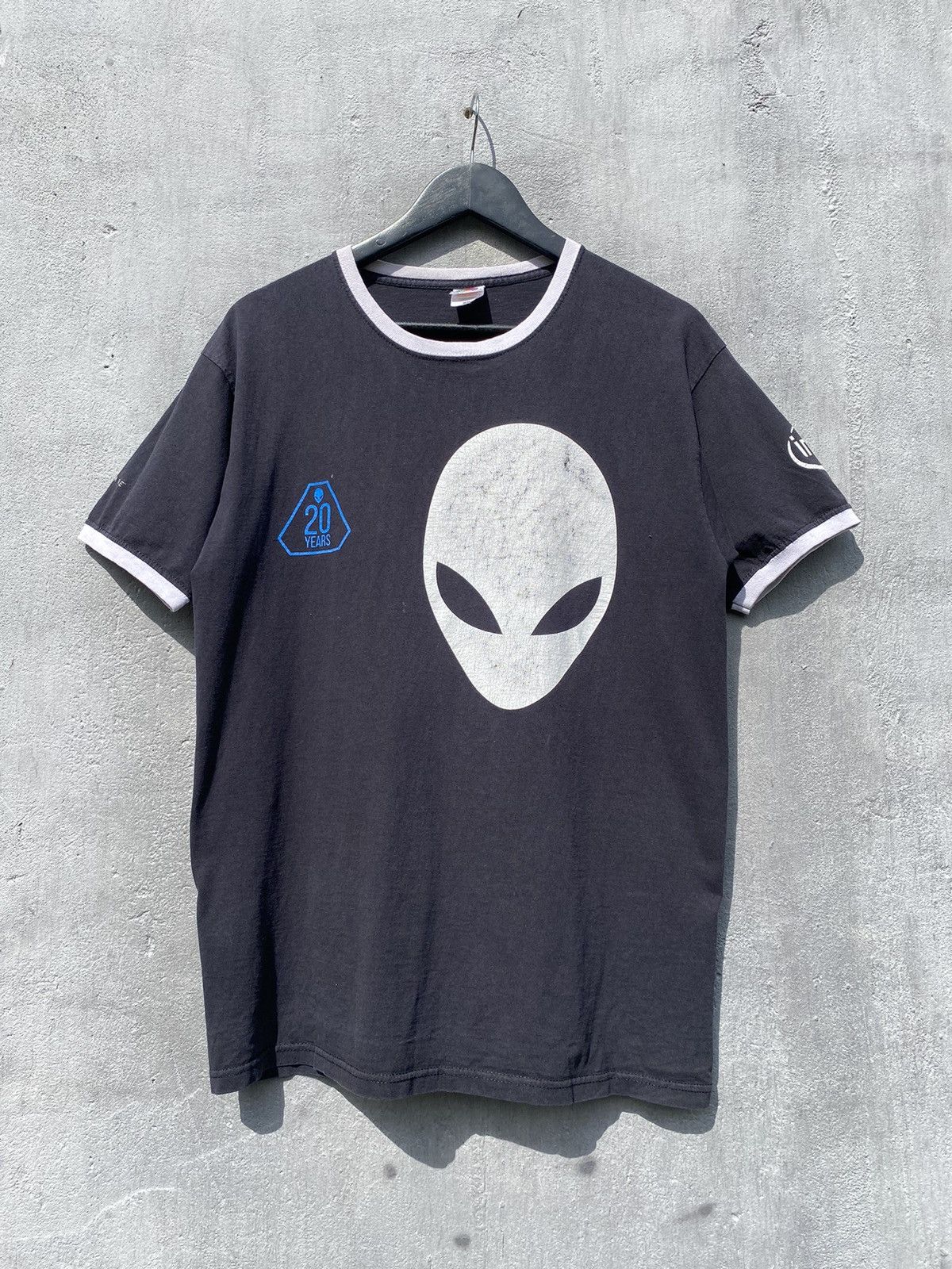 Vintage VTG 2005 Alienware by INTEL ALien Face Tee T Shirt | Grailed
