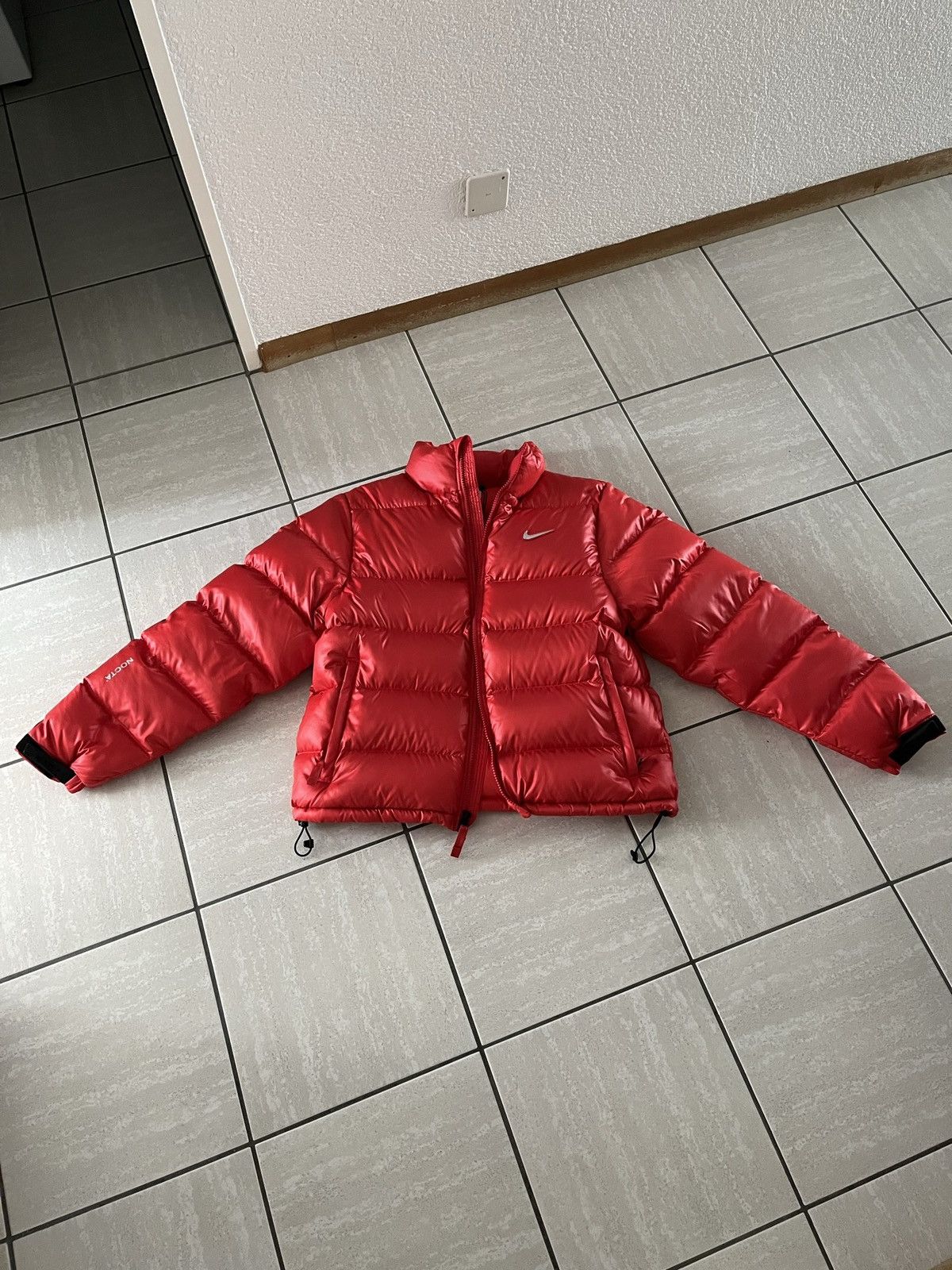 Drake × Nike Nocta Sunset Puffer Red L | Grailed