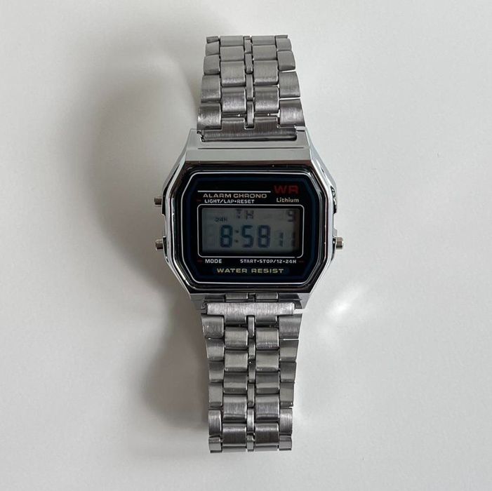 Casio Y2K 2000s vintage retro style stainless steel digital watch | Grailed