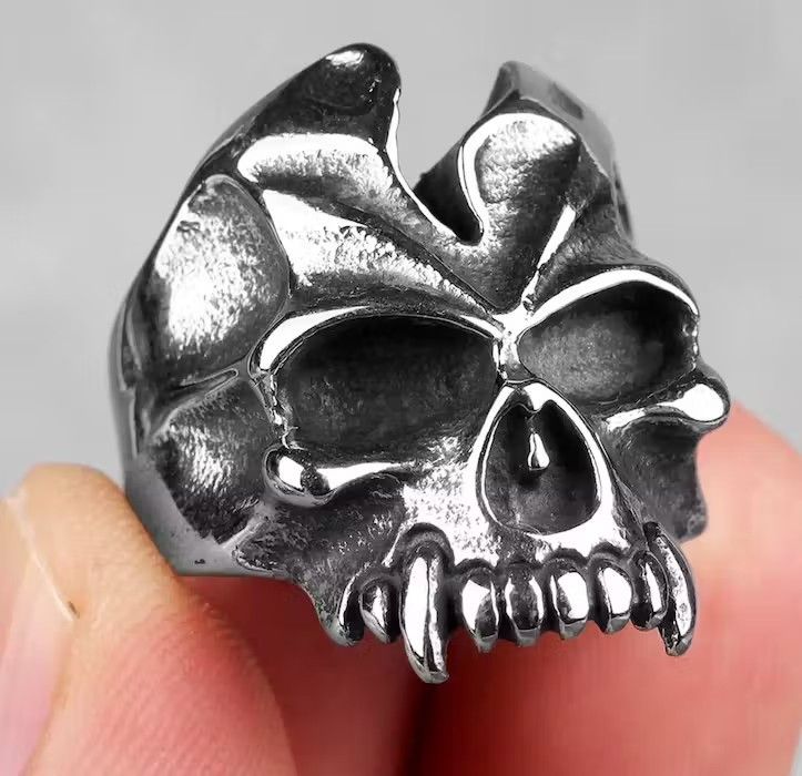 Japanese Brand × Jewelry × Vintage Devil Tooth Skull Ring | Grailed