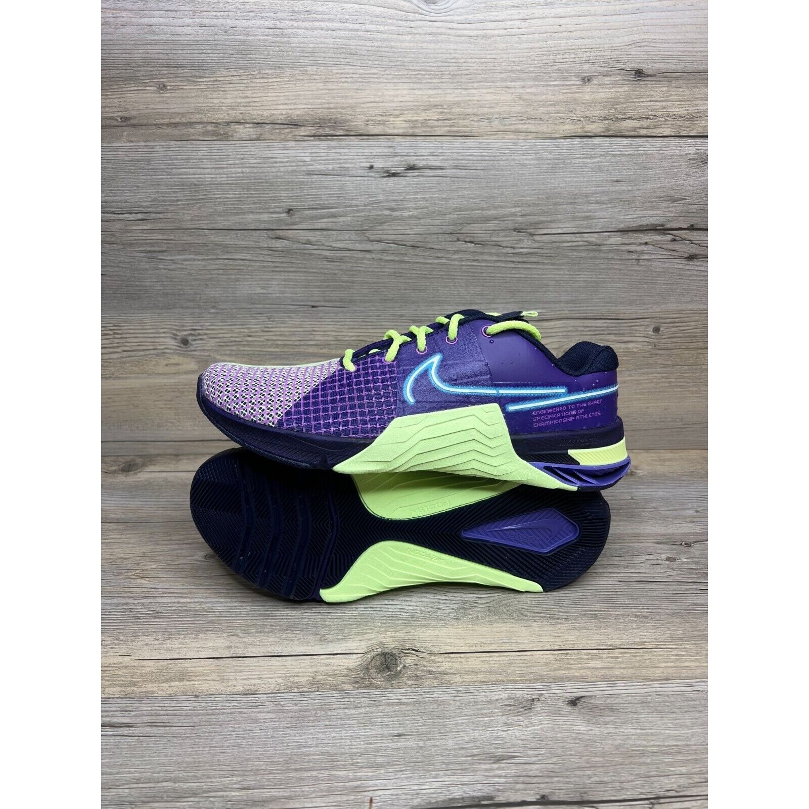 Nike Nike Metcon 8 AMP Mens Size 11 Deep Purple Barely Volt | Grailed