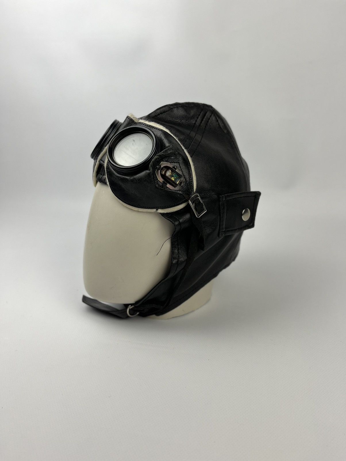 Vintage Flying hat pilot flyers leather helmet us army | Grailed