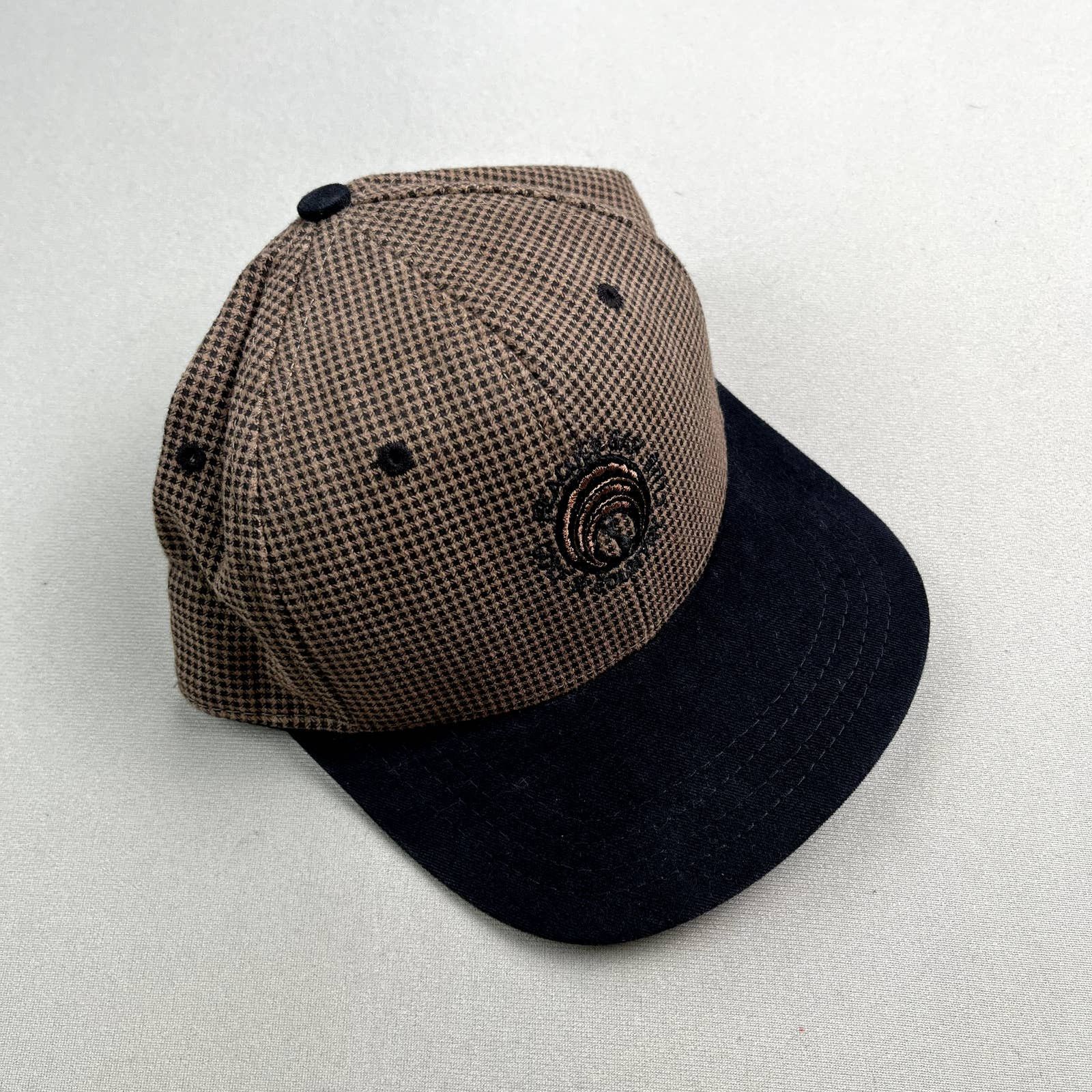 Vintage Vintage Golf Hat Brown Plaid Peacock Gap Country Club 90s | Grailed