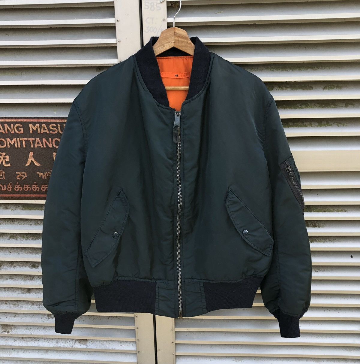 Alpha Industries × Bomber Jacket × Vintage VTG Alpha Industries MA-1 (USAF) Flyer's Intermediate ...