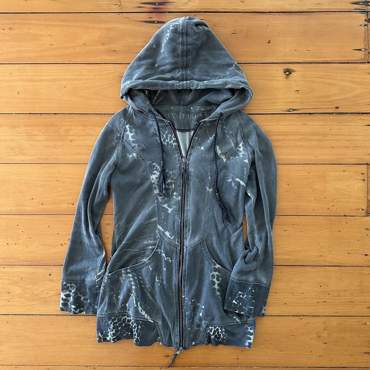 14th Addiction 14th Addiction Lizard Hoodie | Grailed