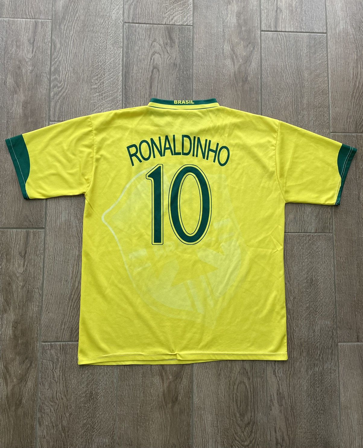 Soccer Jersey × Vintage Vintage FC National Team Brazil #Ronaldinho ...