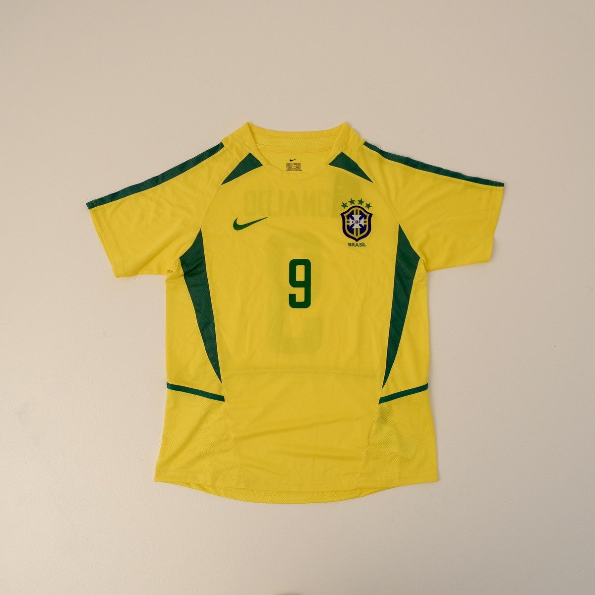 Nike R9 retro Brasil World Cup 2002 jersey | Grailed