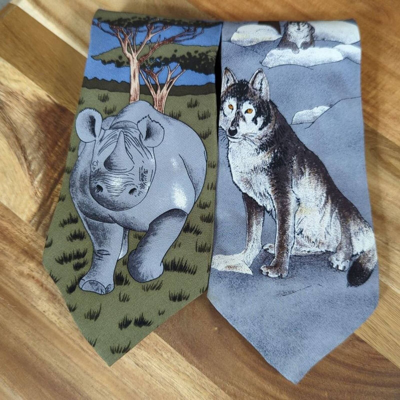Wwf WWF animal 2 tie bundle Wolf & Rhino | Grailed