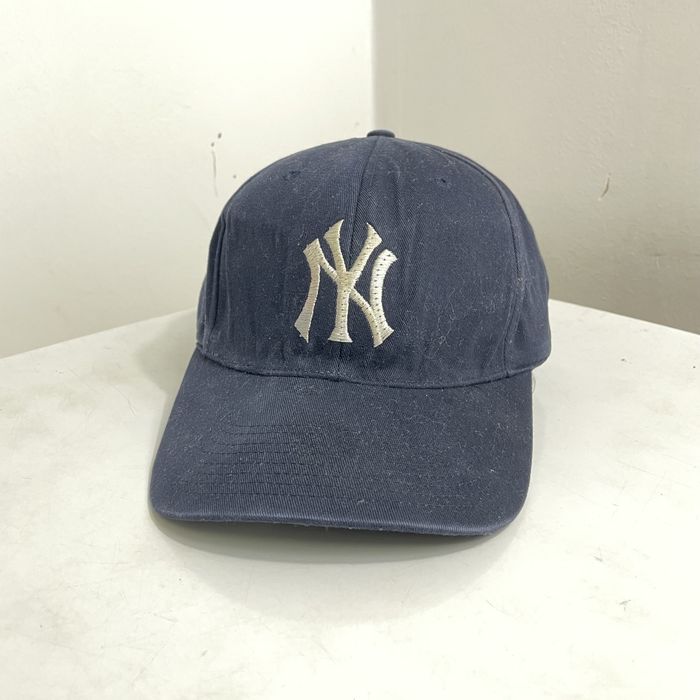 Logo 7 VTG NEW YORK YANKEES RETRO HAT LOGO 7 | Grailed