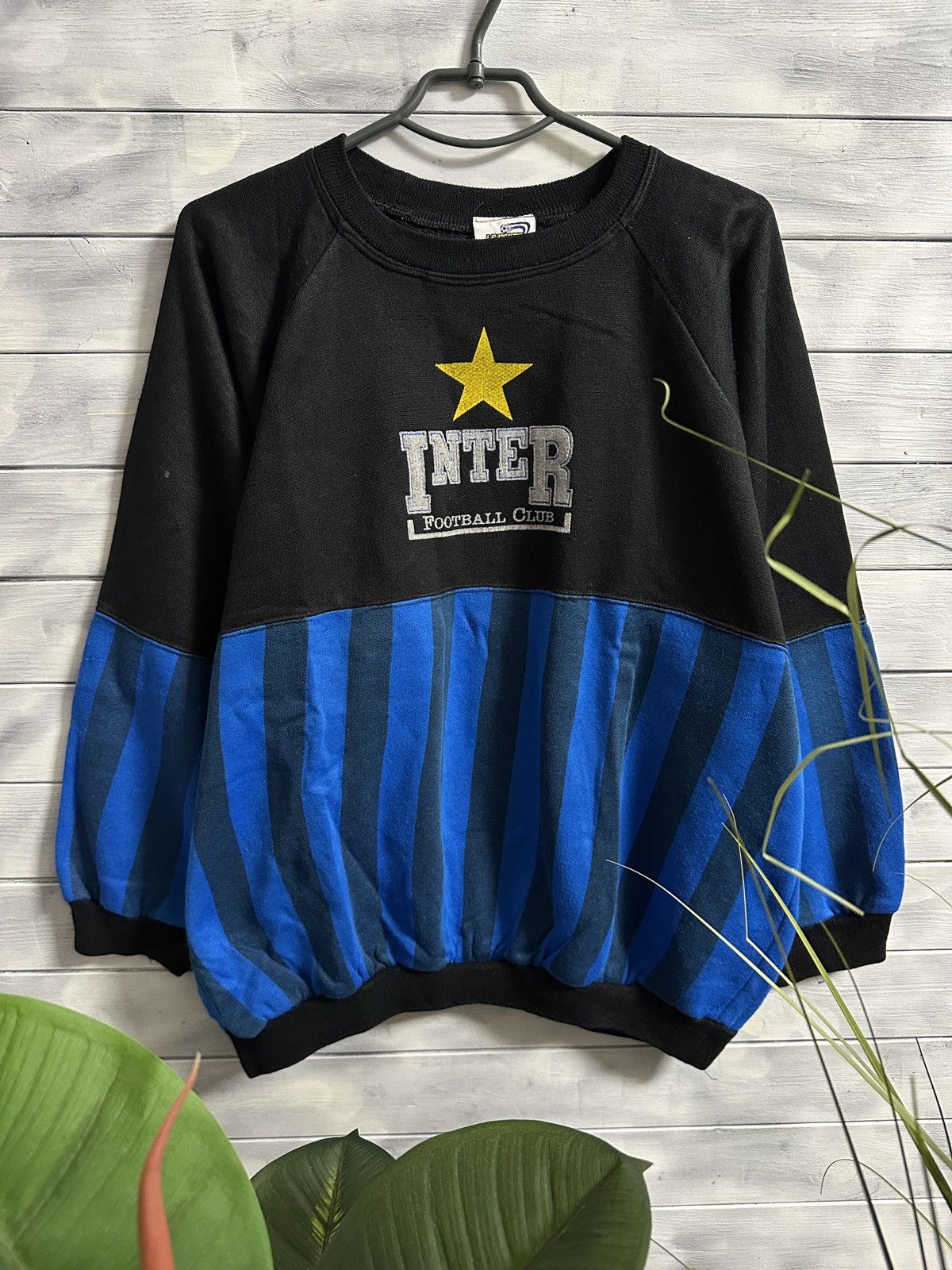 Soccer Jersey × Streetwear × Vintage Rare Vintage Sweatshirt Inter ...