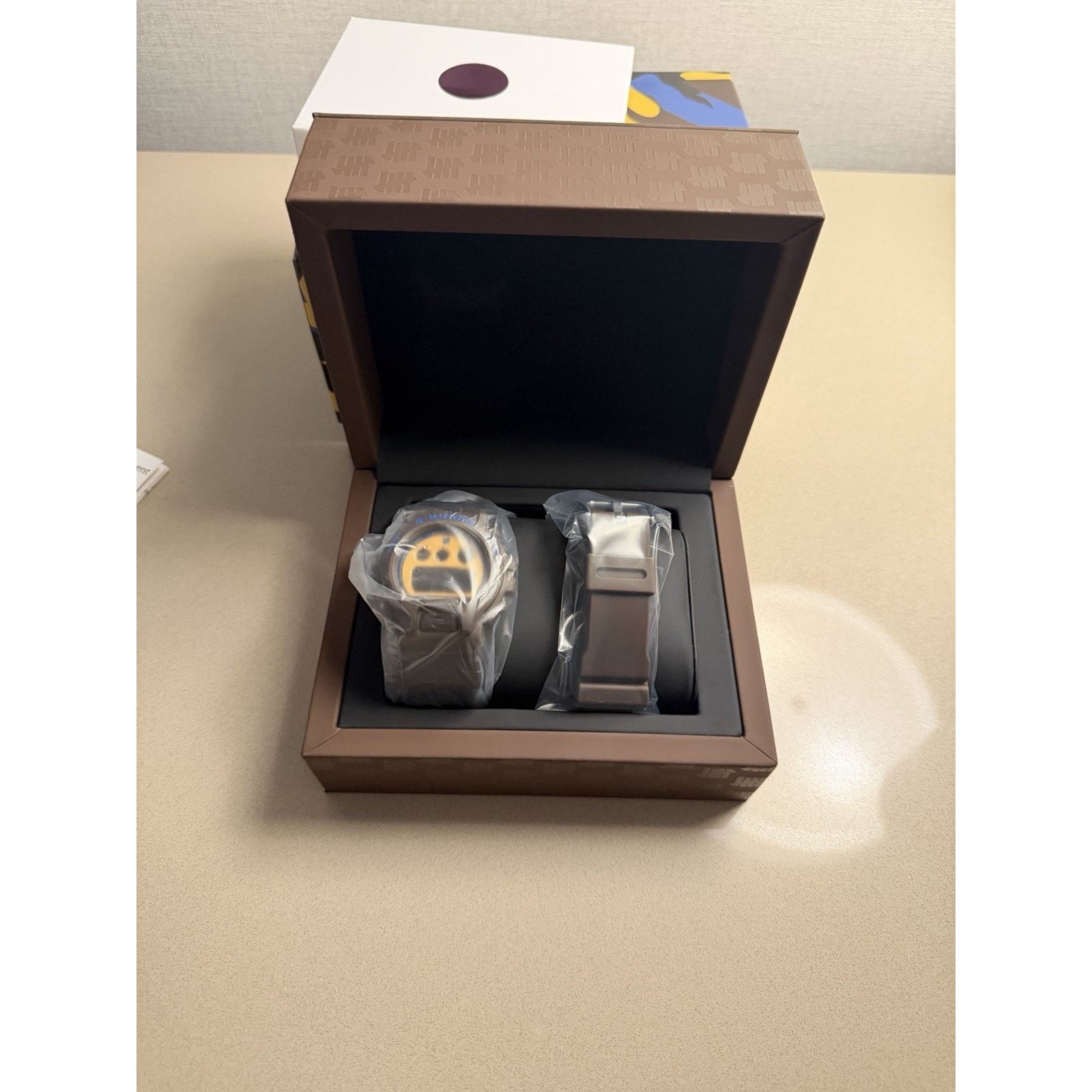Casio × G Shock × Undefeated CASIO G-SHOCK x UNDEFEATED DW6900UDR235 ...