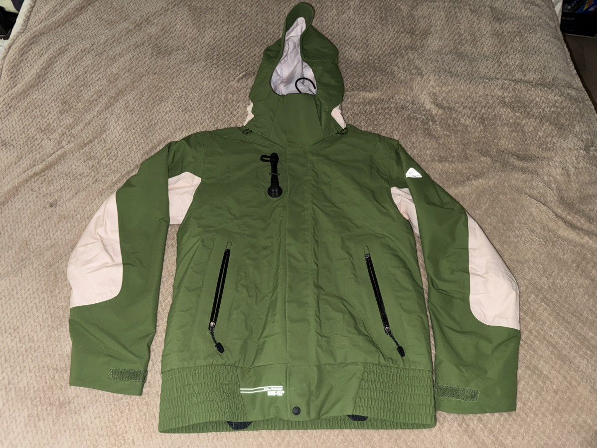 Nike ACG Nike ACG inflatable jacket | Grailed