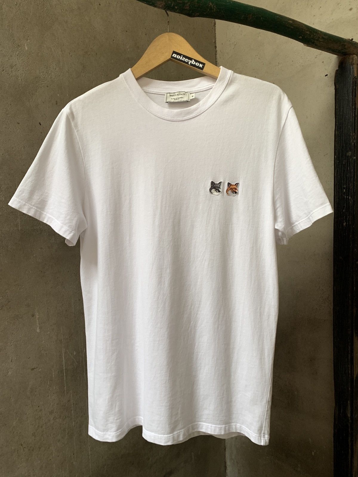 Maison Kitsune (SOLD) Maison Kitsune France 2 Fox Logo Tee | Grailed