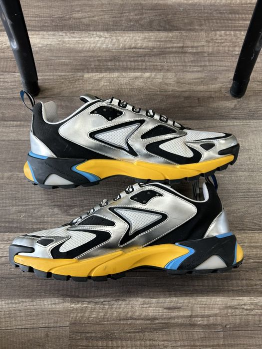 Louis Vuitton Louis Vuitton tactic Runner | Grailed