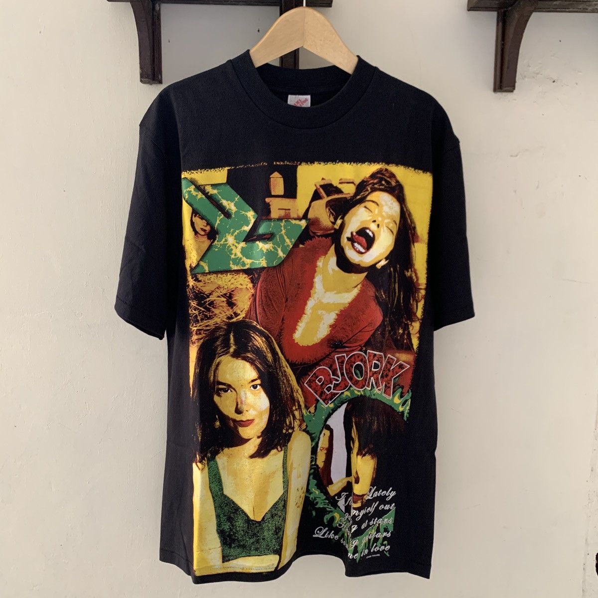 Rare Bjork x streetwear tee x fan bjork x bootl björk x band tees | Grailed