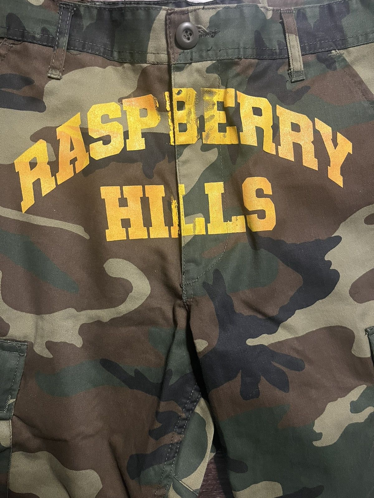 Vintage Raspberry hills Camo pants | Grailed