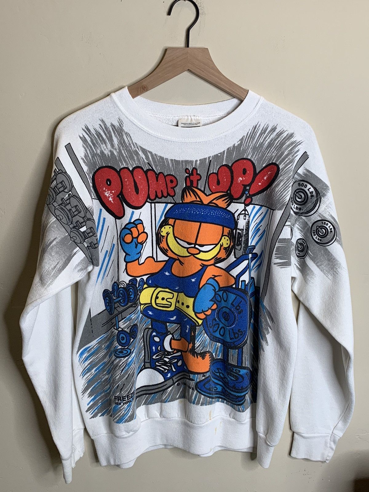 Comics × Garfield × Vintage *RARE* Vintage 1994 Garfield Pump It Up ...