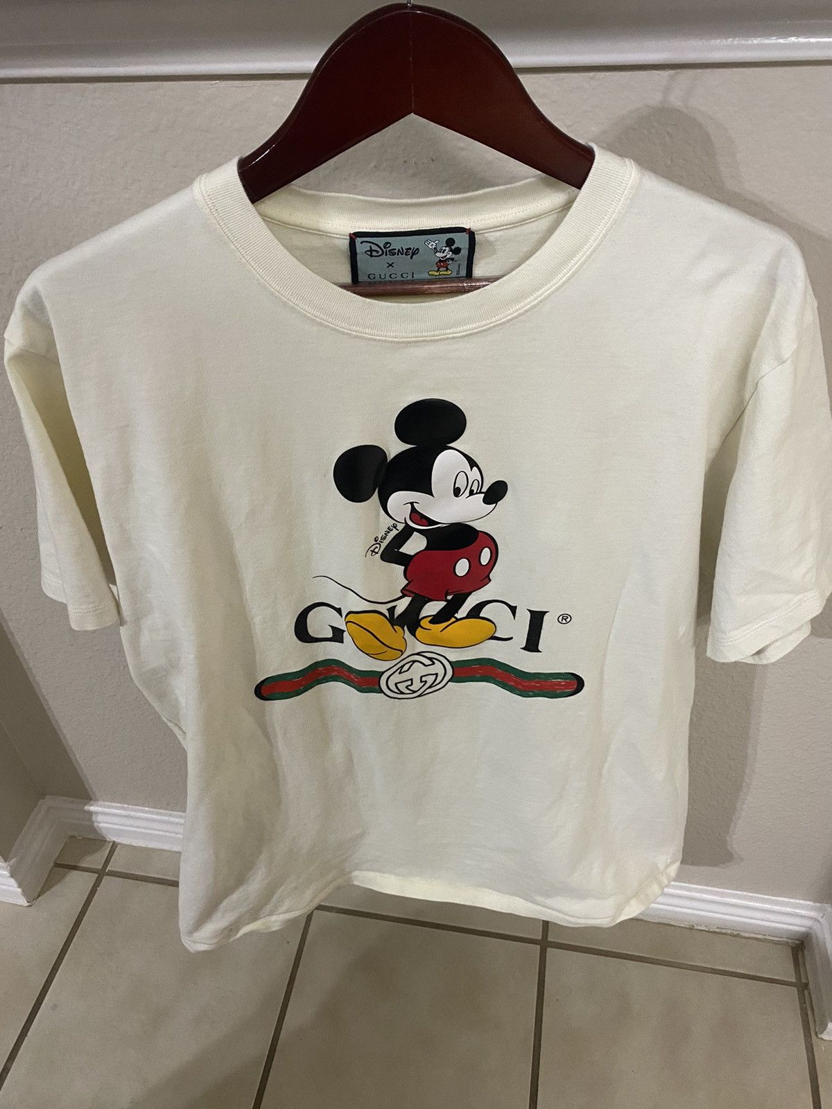Gucci Gucci X Disney Mickey Mouse Off White Crew Neck Oversize Tee ...