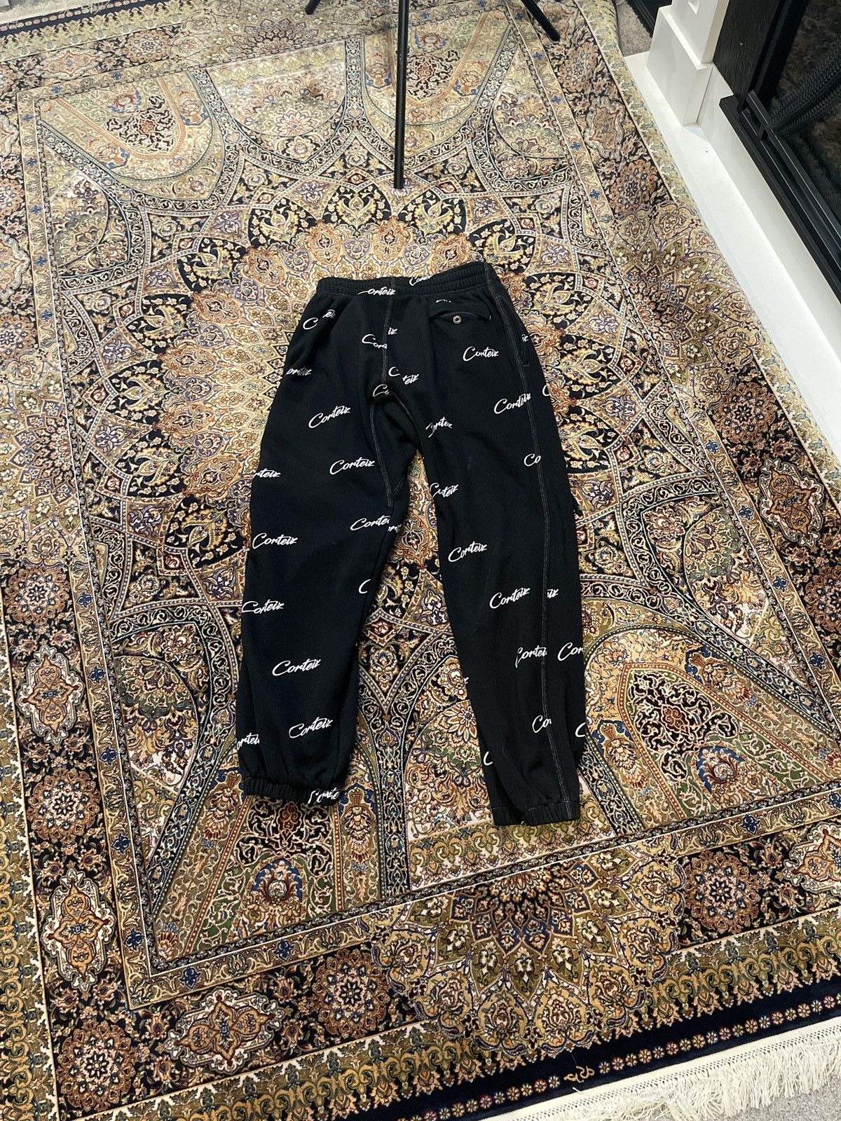 Corteiz Corteiz Print Sweatpants | Grailed