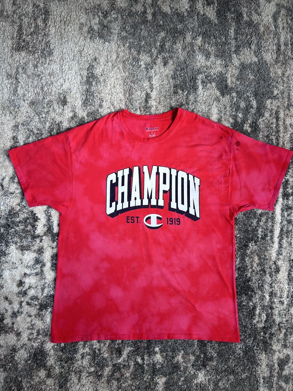 Champion × Streetwear × Vintage Champion vintage red center logo tee ...