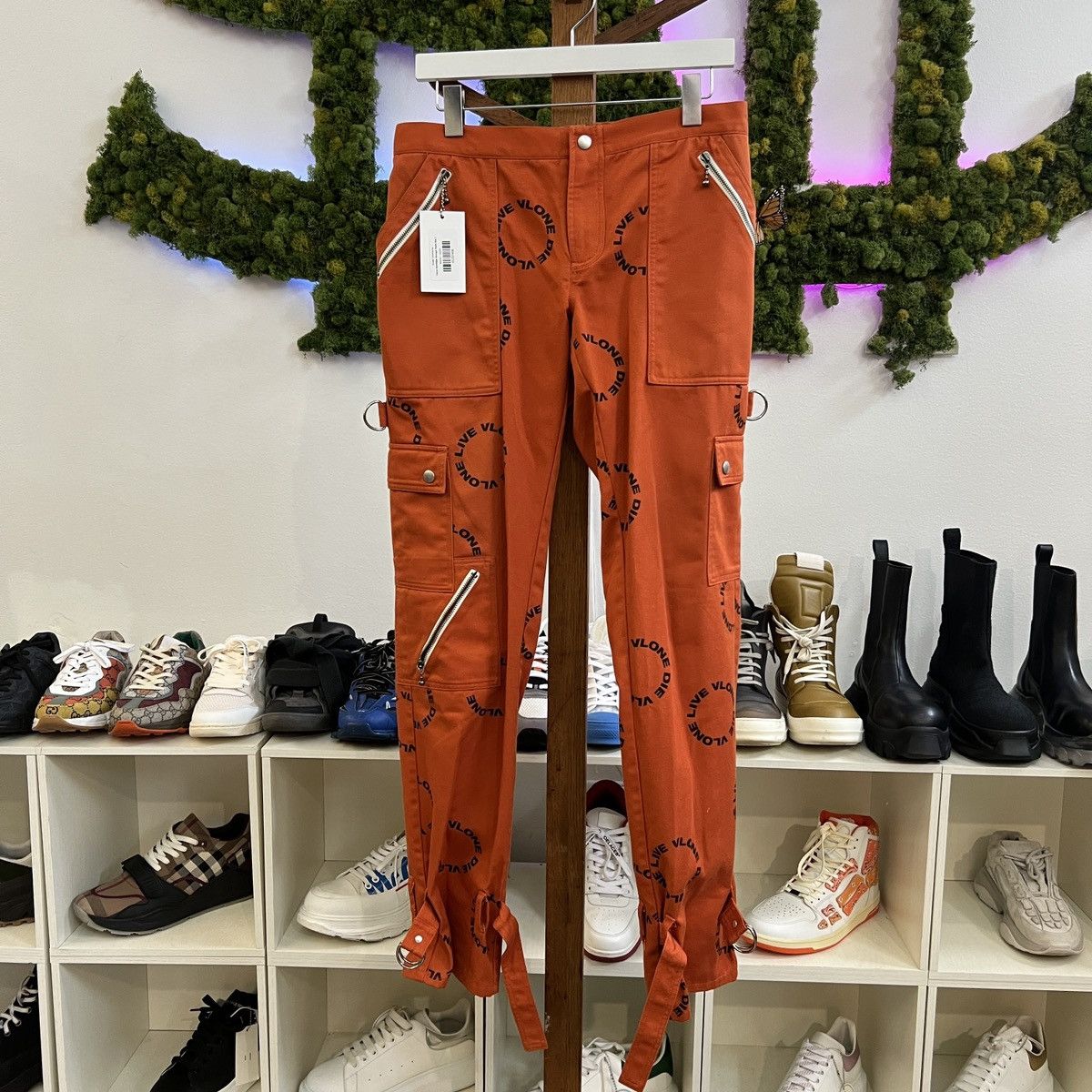 Vlone Vlone Graphic Bondage Pants | Grailed