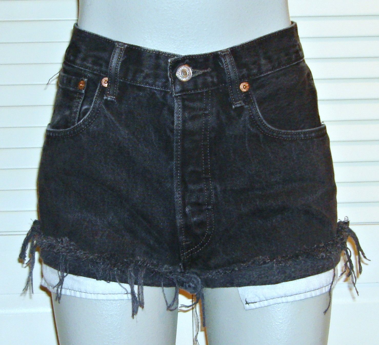 Levi's Vintage Clothing Vintage Levi's 550 Y2K Black Denim Cut Off Jean Shorts~14~ | Grailed