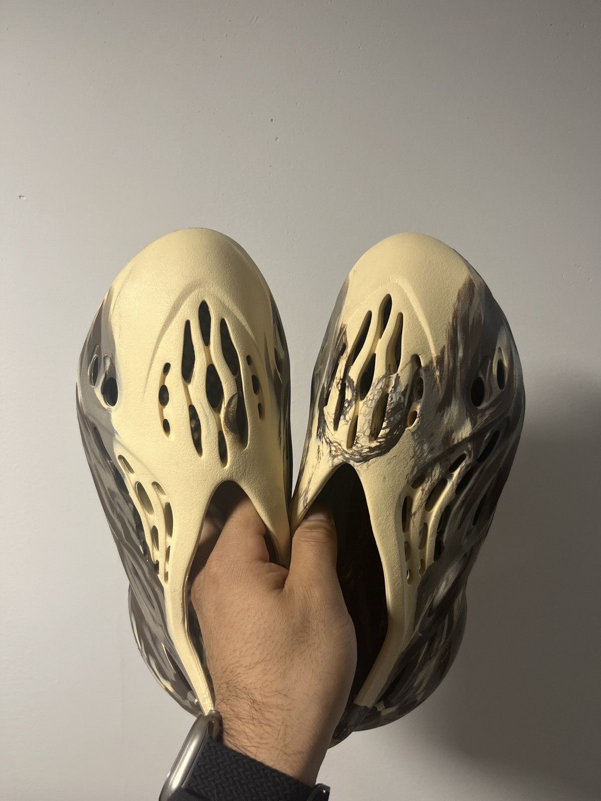 Adidas × Kanye West Yeezy Foam Runner MX Cream Clay (No Box) | Grailed