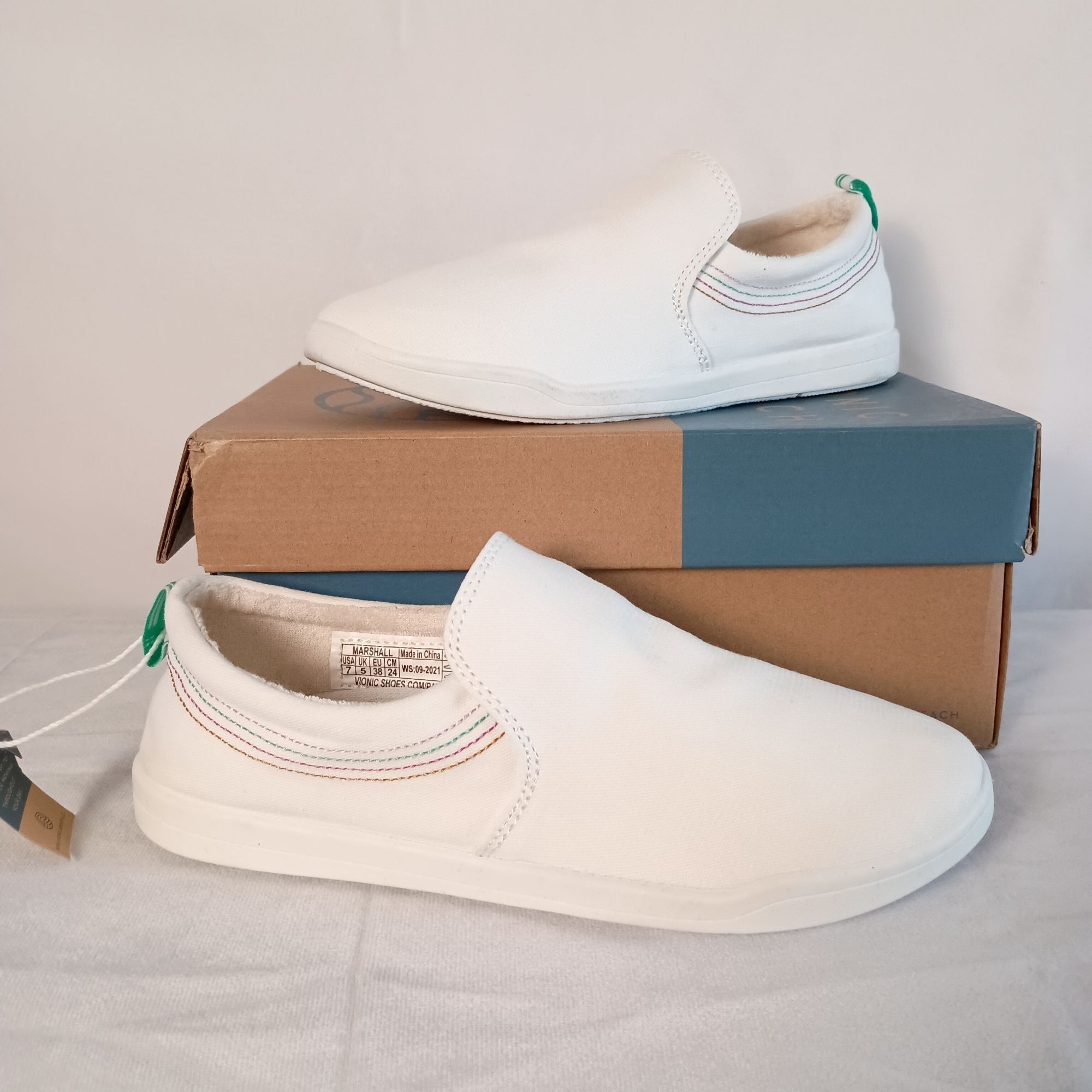 Vionic Vionic Beach Marshall White Canvas Sneakers Slip On Sustaina ...