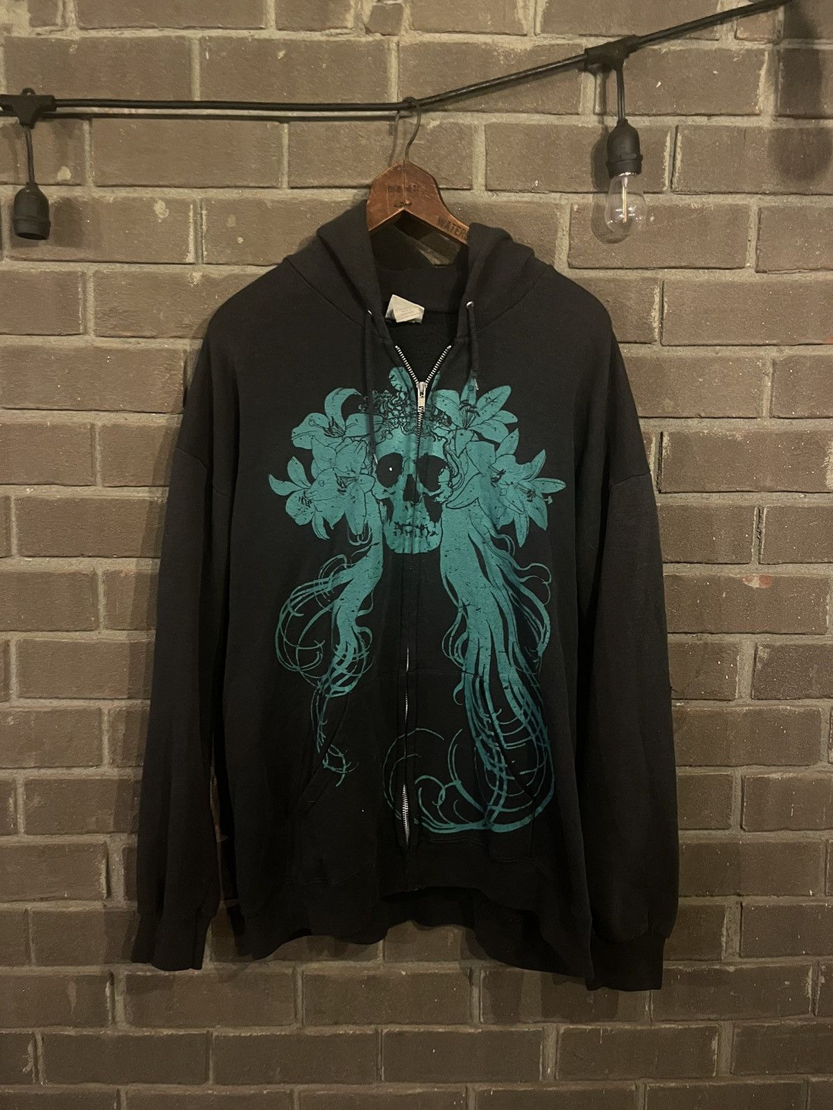 Band Tees × Vintage y2k 2006 Converge no heroes era metalcore hoodie ...