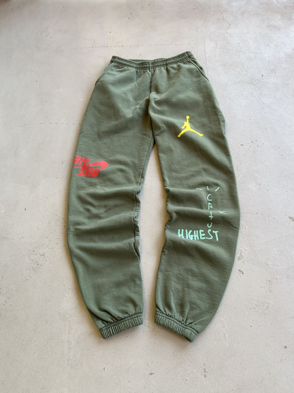 Jordan Brand × Streetwear × Travis Scott Nike x Travis Scott Jordan ...