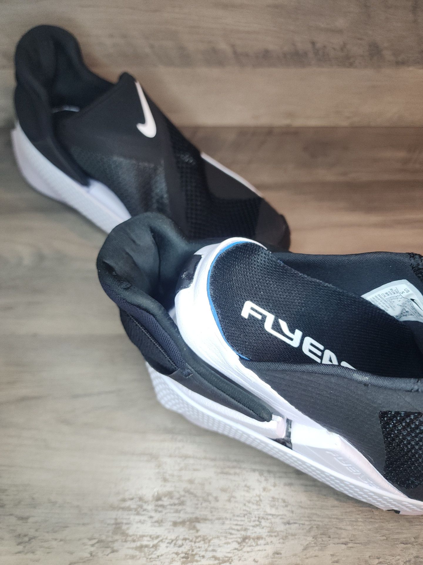 Nike Go FlyEase | Grailed