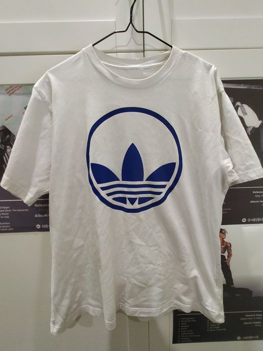 Adidas Adidas Original blue leaf logo size large | Grailed