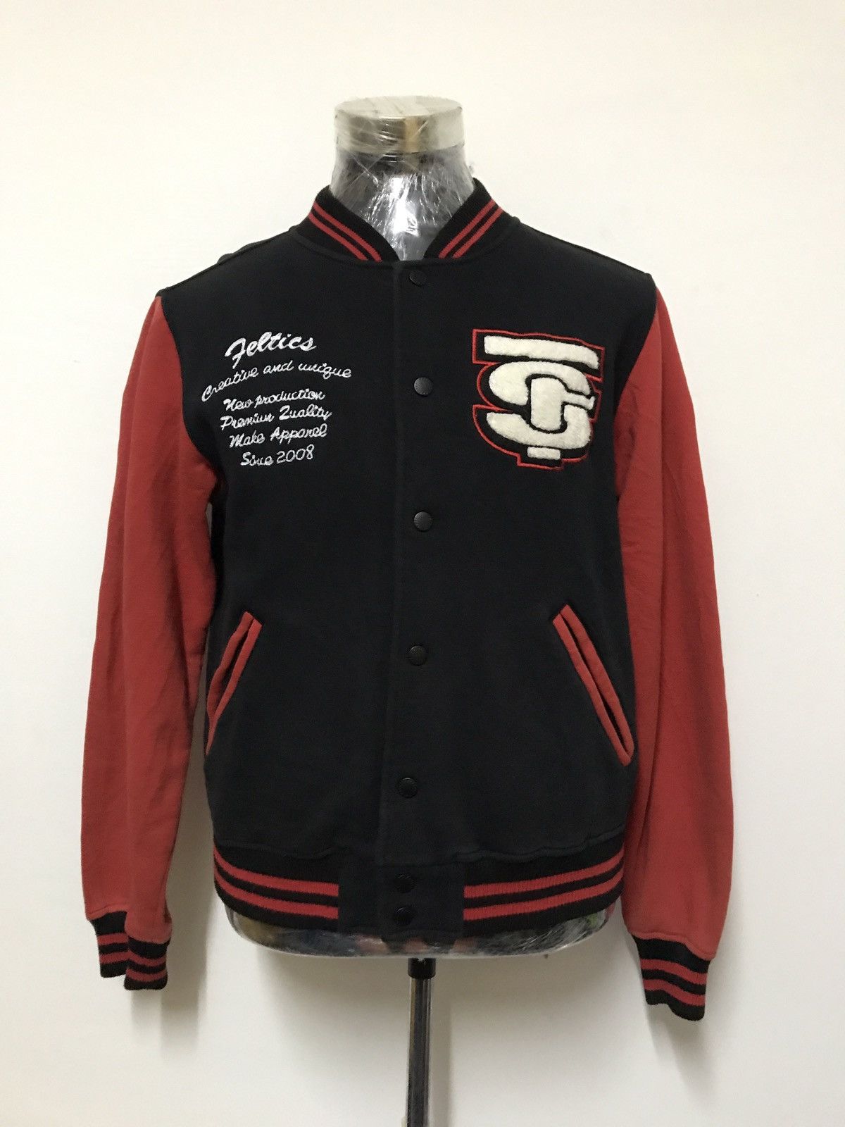 Vintage Feltics varsity jacket black & red authentic gear | Grailed