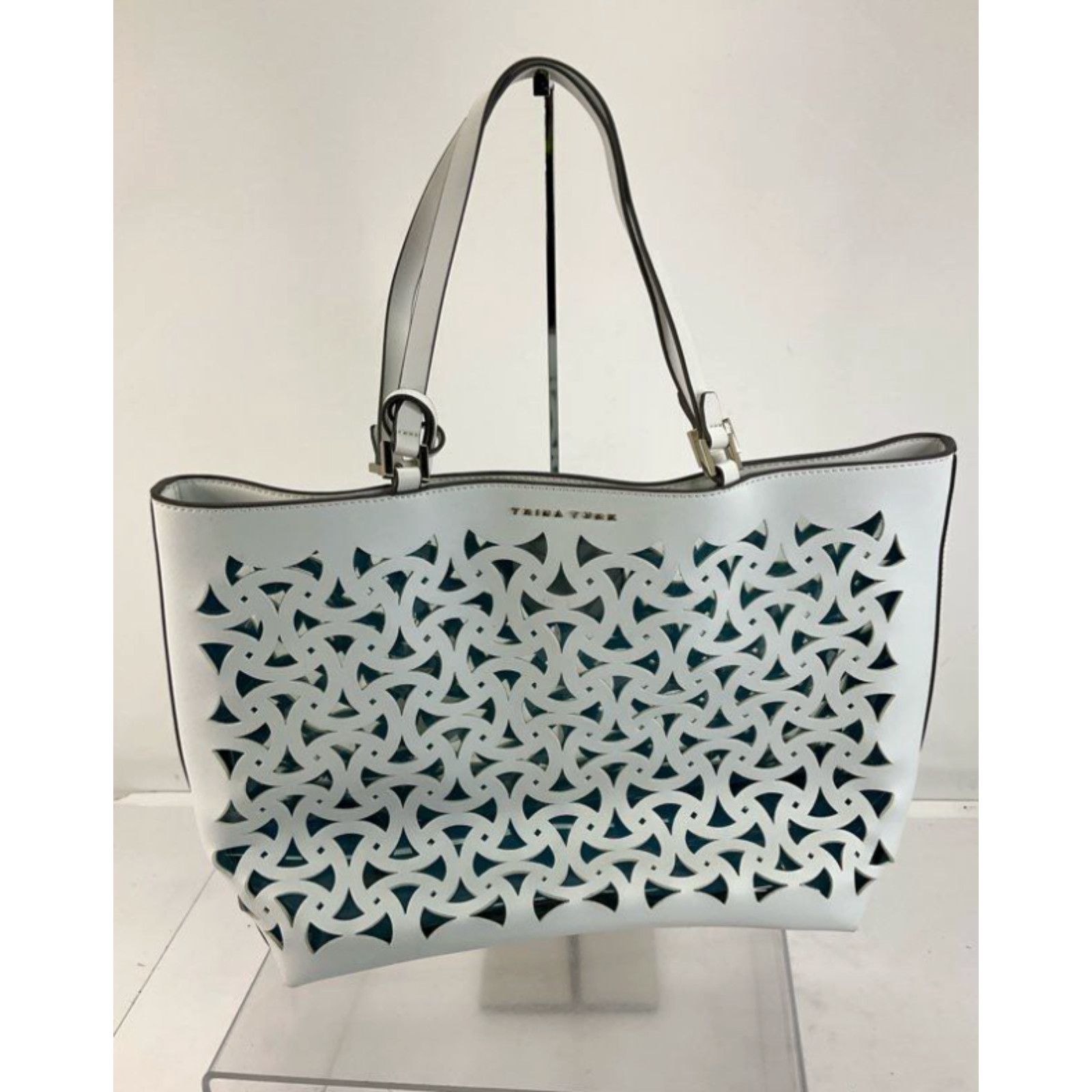 Trina Turk Trina Turk White Clear Laser Cut PVC Tote Handbag | Grailed