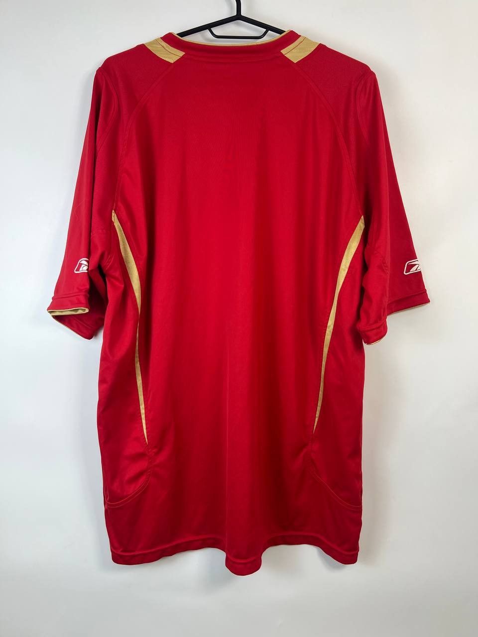 Reebok Liverpool Football Club 2005-06 Home Jersey UK Sixe XL | Grailed