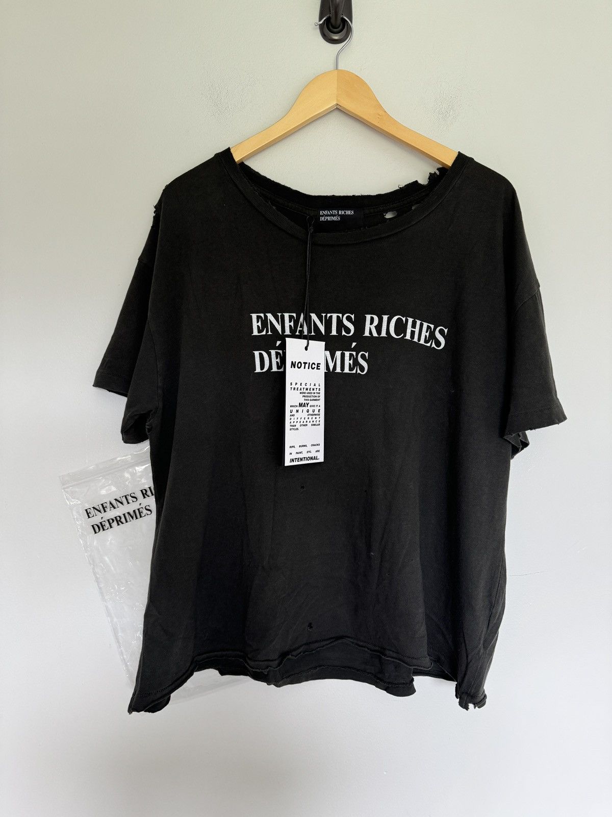 Enfants Riches Deprimes ENFANTS RICHES DÉPRIMÉS ERD Classic Logo T ...