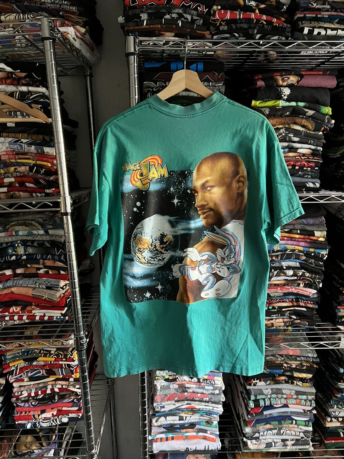 NBA × Vintage × Warner Bros 1996 Space Jam Michael Jordan Bugs Bunny ...