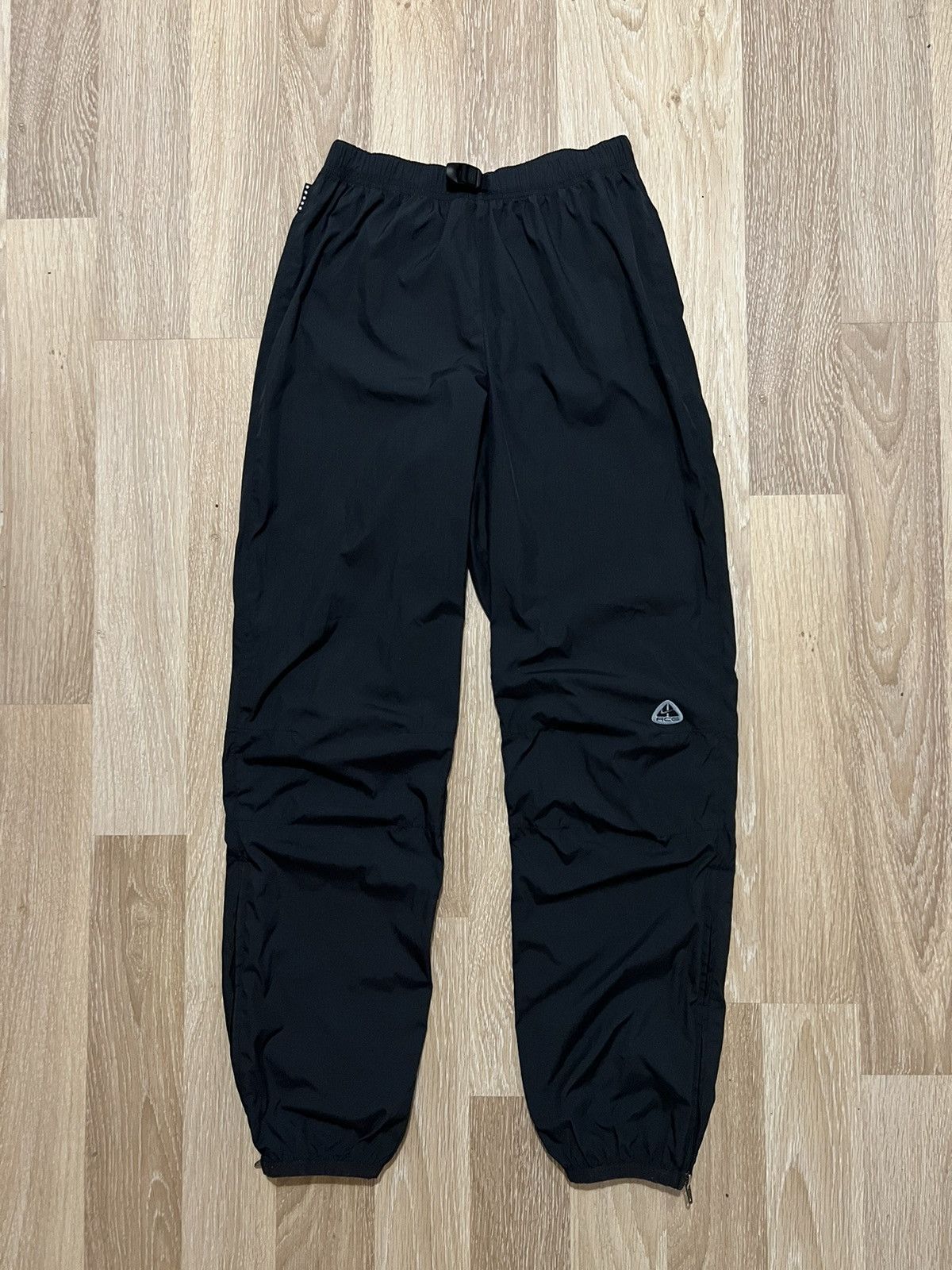 Nike Vintage Nike ACG track pants gorpcore | Grailed