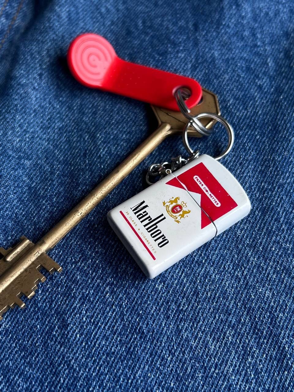 Marlboro × Racing × Vintage Vintage 90s Marlboro Mini lighter classic ...