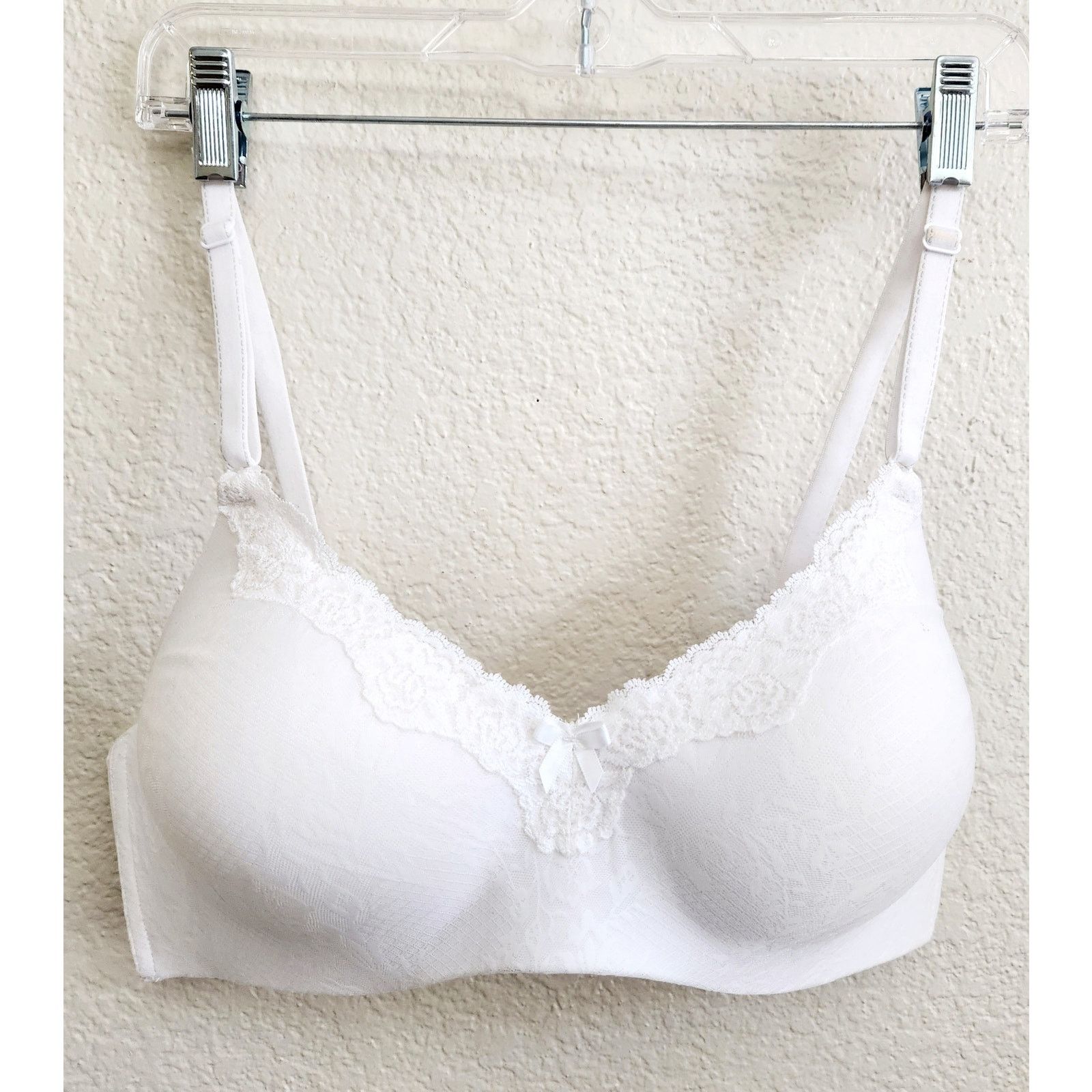 Other Maiden Form White Wireless Lace Trim Detail Bra 40C | Grailed