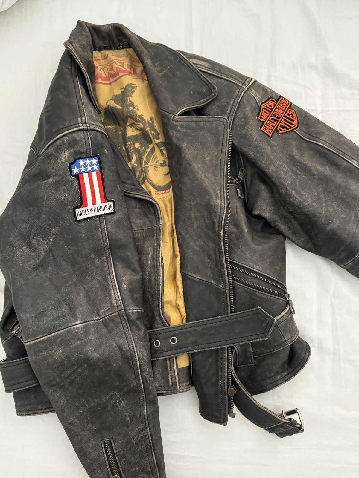 Harley Davidson × Vintage Leather Jacket with Harley Davidson patches ...
